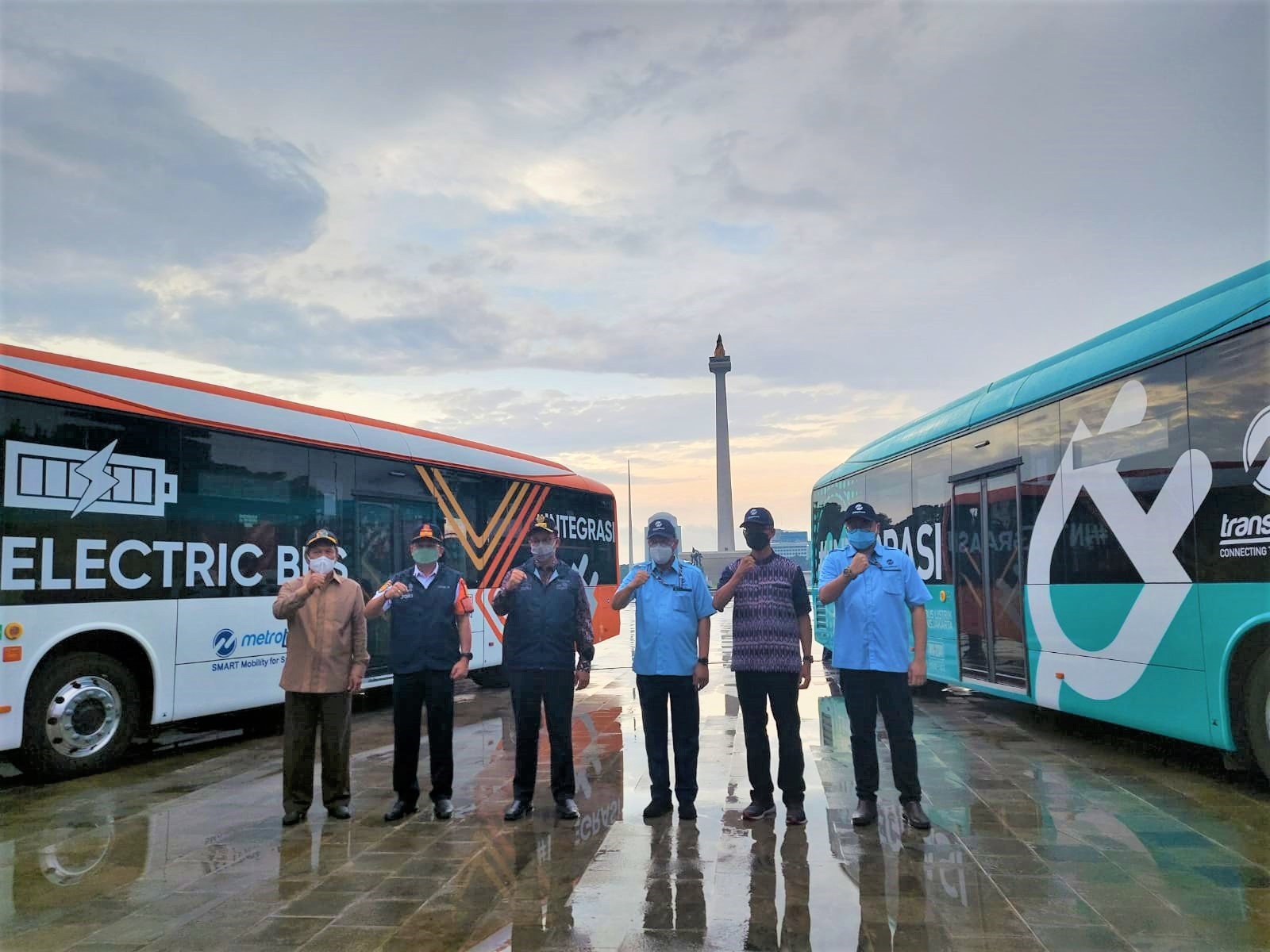 FOTO: Peresmian Bus Listrik Transjakarta | Barisan